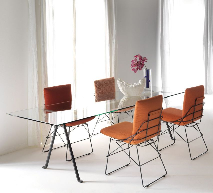 Chaise Sof Sof par Enzo Mari - L'Essence de l'Élégance du D...